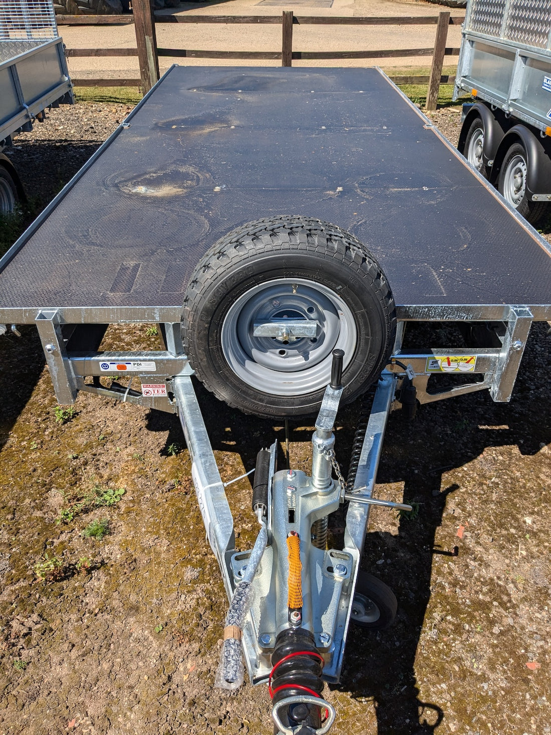 Ifor Williams LM166 Twin-Axle Flatbed Trailer – Blains Trailers & Tyres