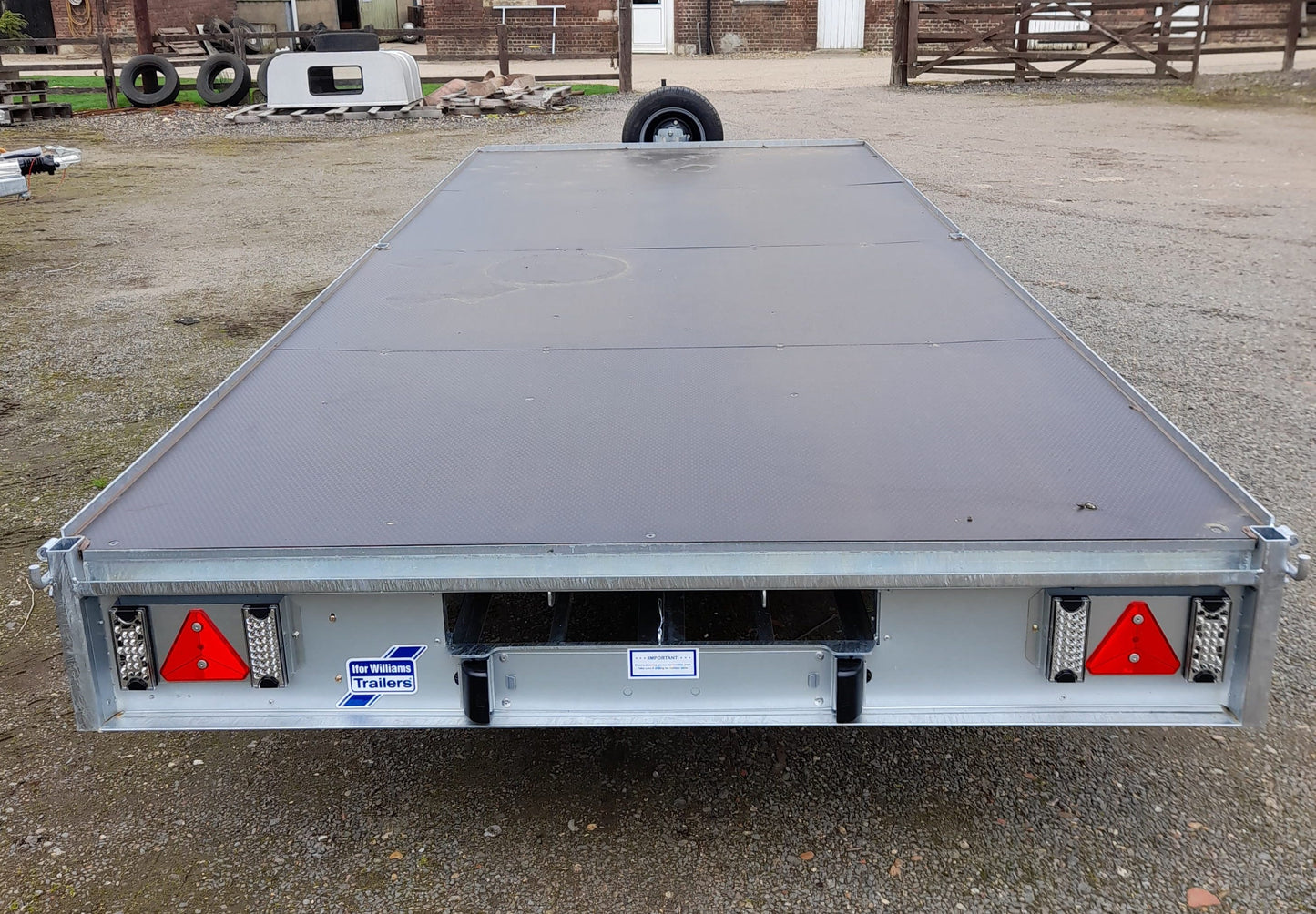 Ifor Williams LM166 Twin-Axle Flatbed Trailer – Blains Trailers & Tyres